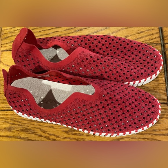 Ilse Jacobsen | Shoes | Euc Ilse Jacobsen Tulip Flat Deep Red Color ...